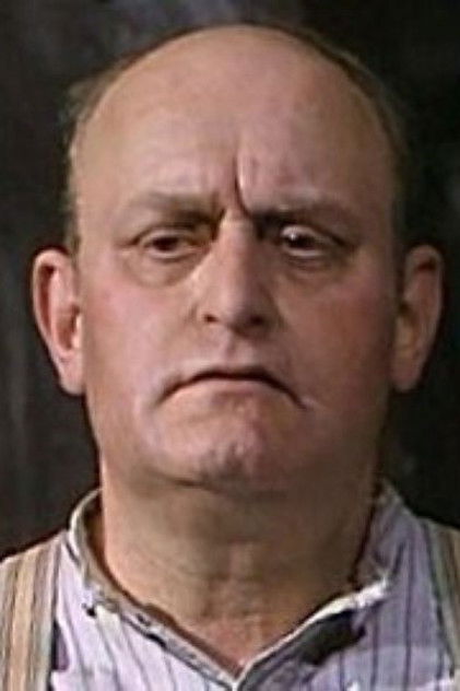 Meet the Cast of About a Boy | Movie Info