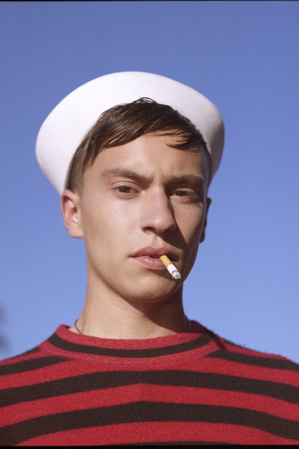 Discover the Cast of It Follows | Movie Info