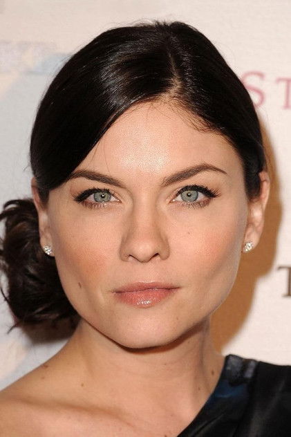 Meet the Cast of Legacies - The Salvatore School for...