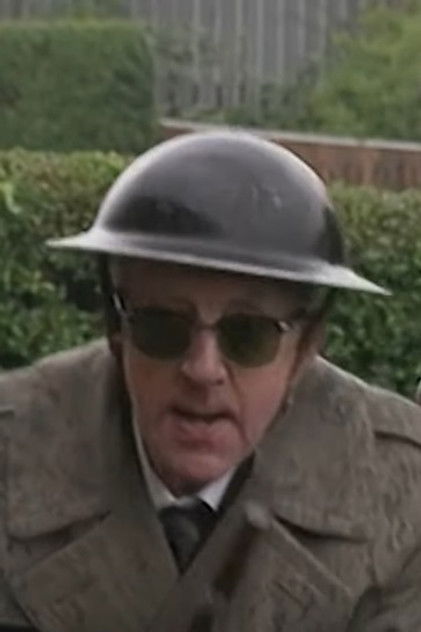 Cast of Keeping Up Appearances: Meet the Stars