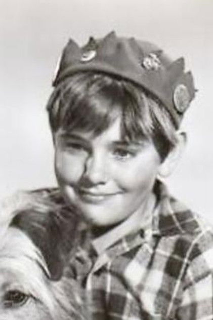 Explore the Cast of It's a Wonderful Life