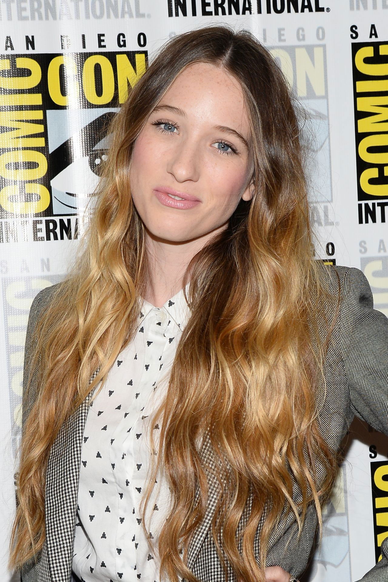 Sophie Lowe - Profile Images — The Movie Database (TMDb)