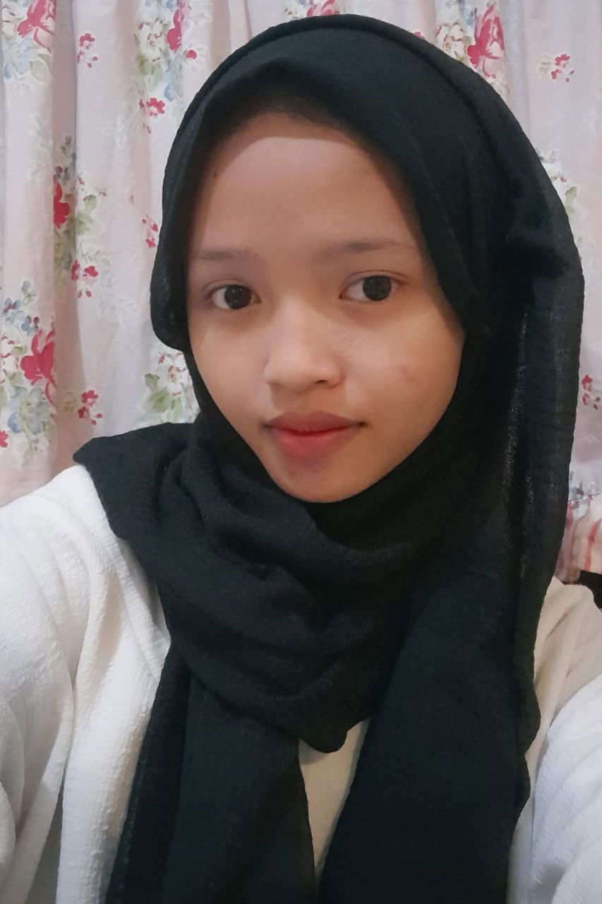 Linda Amelia - Profile Images — The Movie Database (TMDB)