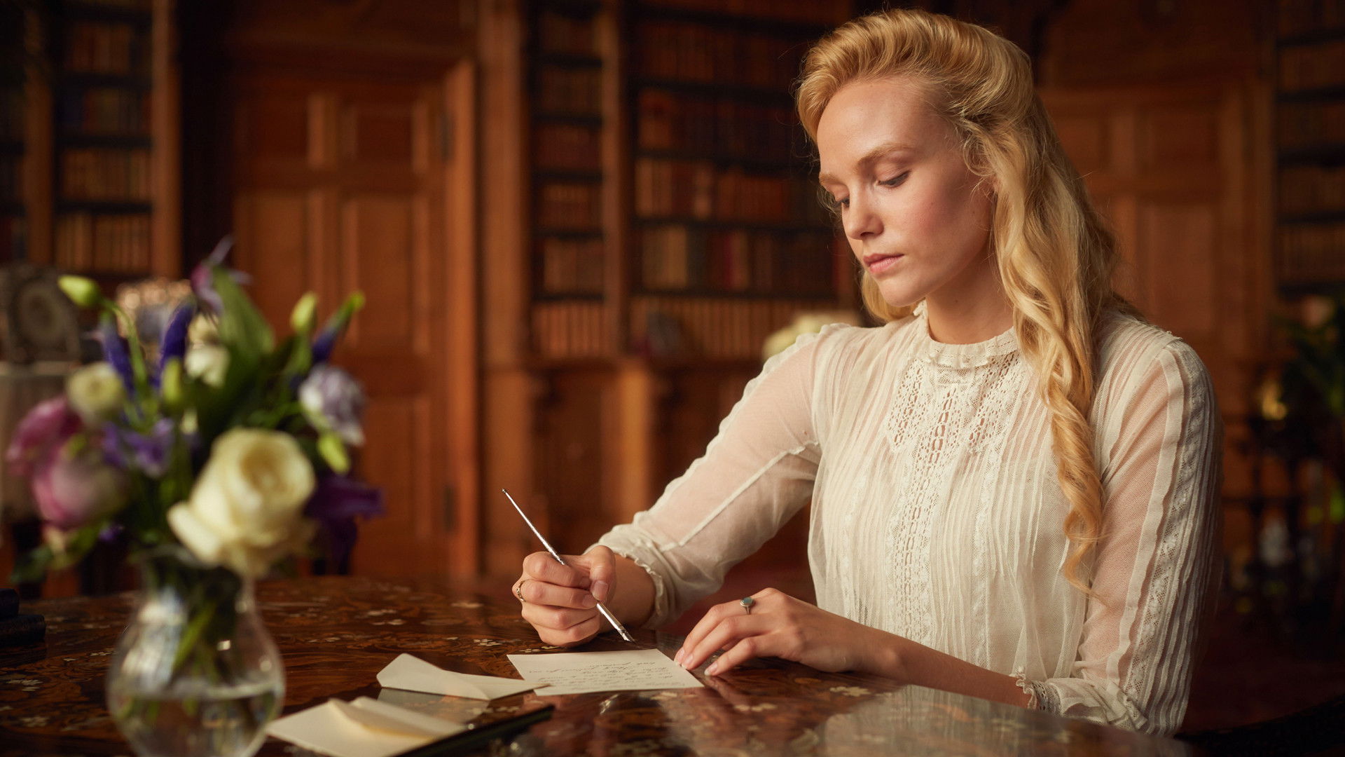 The Go-Between (2015) – Movies – Filmanic