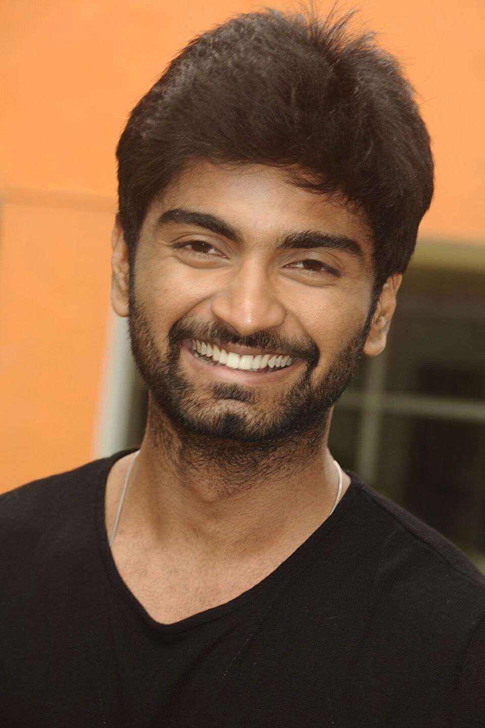 Atharvaa Murali - Profile Images — The Movie Database (TMDb)