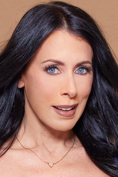 Photo gallery for Reagan Foxx - FilmFlow.tv