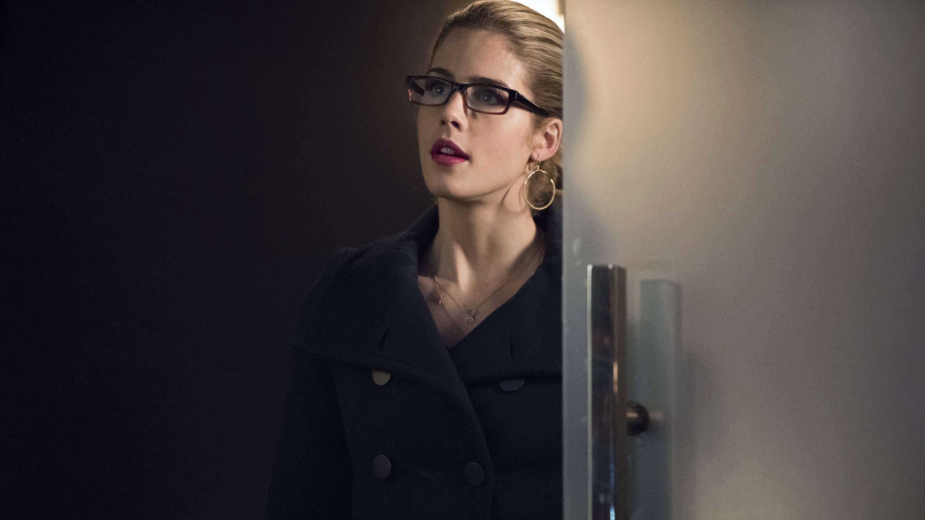 Arrow: Season 3 - Canaries (2015) - (S3E13) - Backdrops — The Movie ...