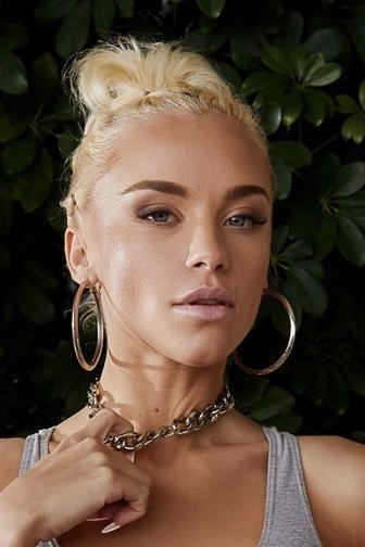 Lara Frost Profile Images — The Movie Database Tmdb