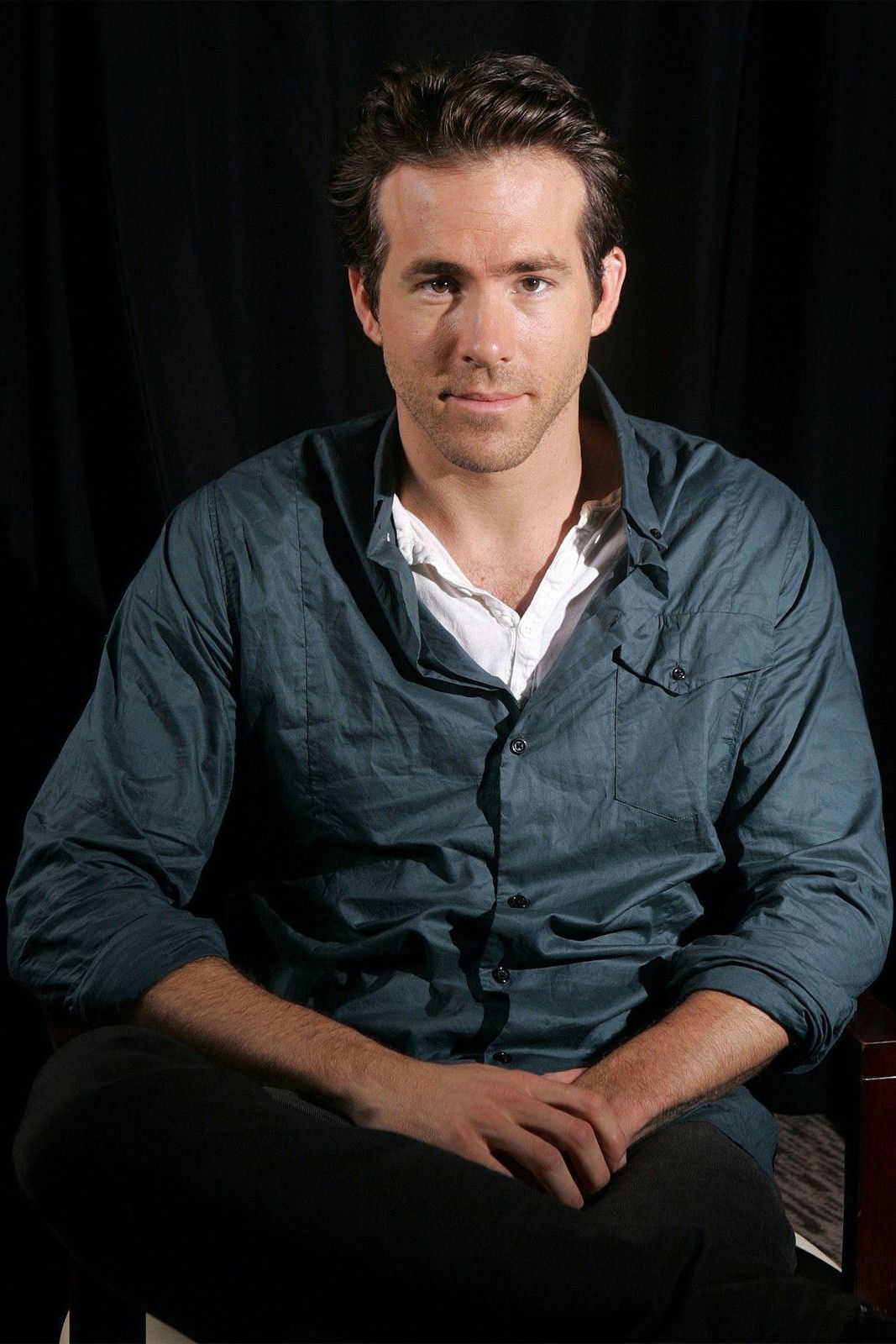 Ryan Reynolds - Profile Images — The Movie Database (TMDb)