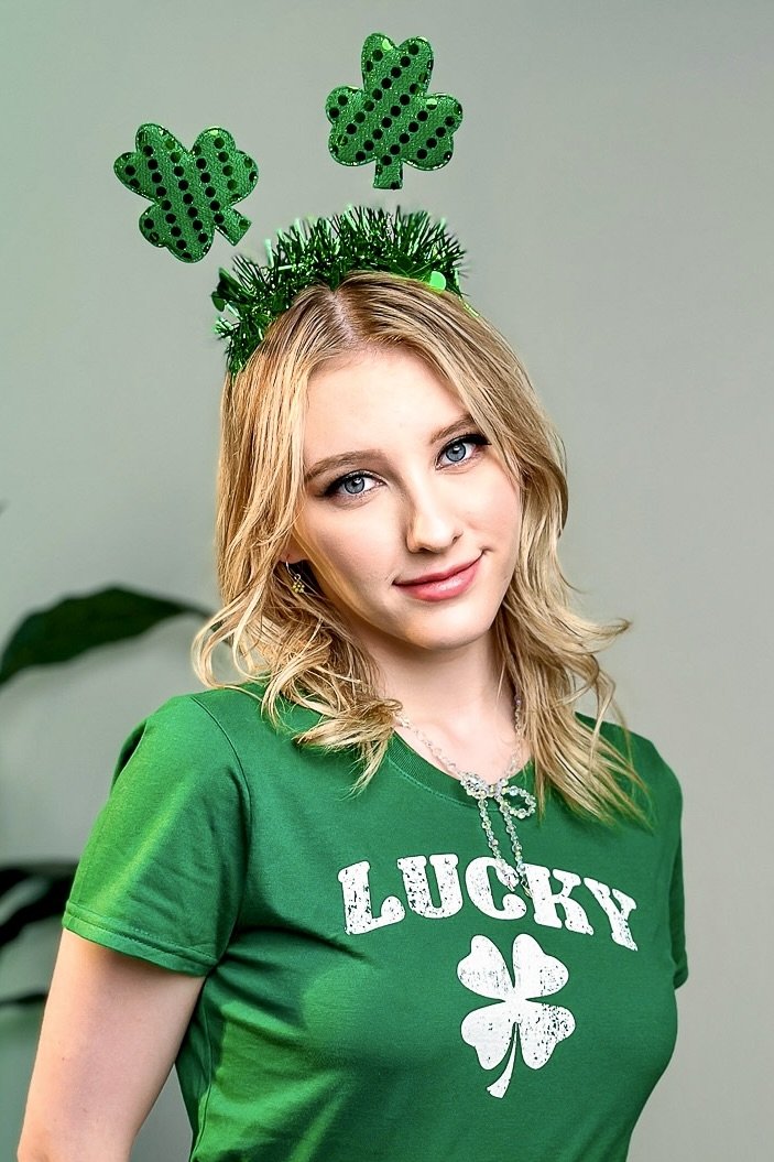 Melody Marks - Profile Images — The Movie Database (TMDB)