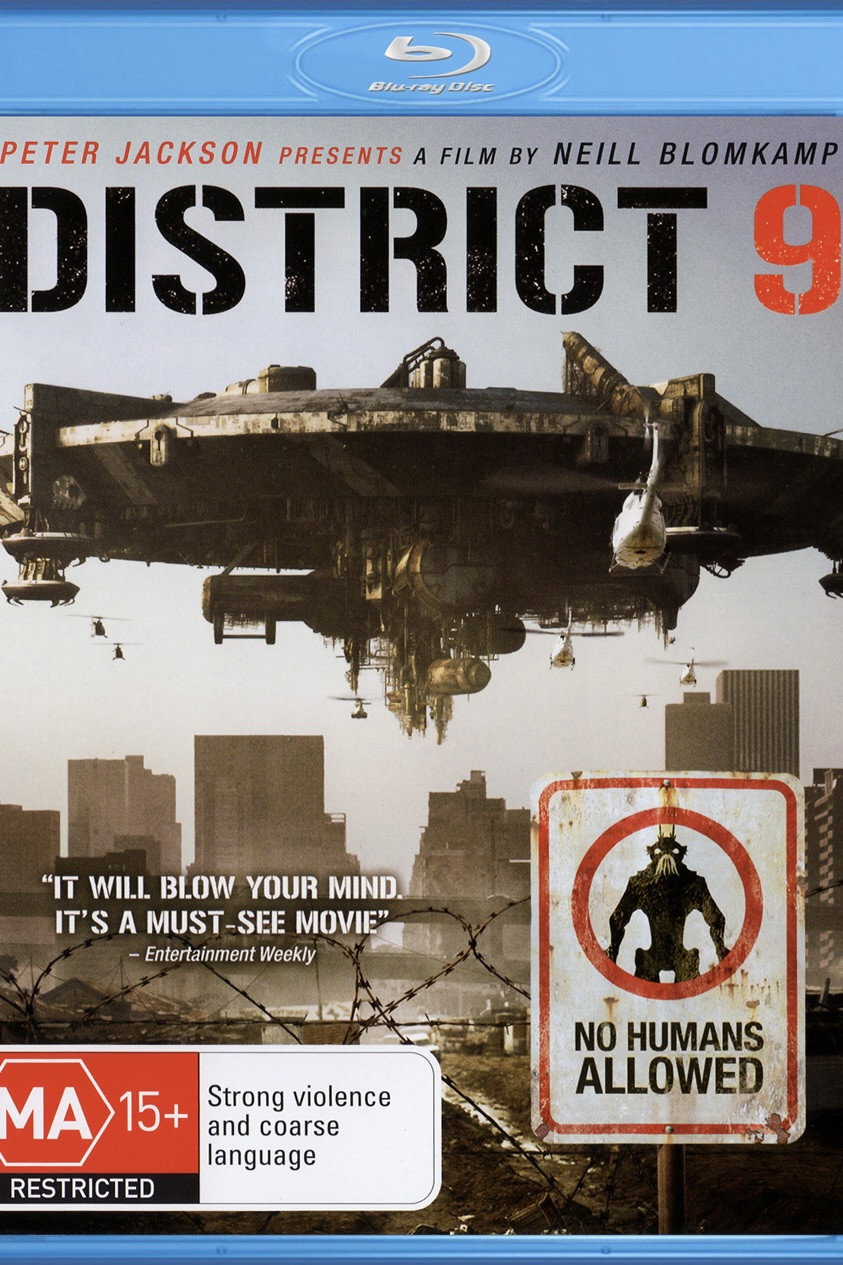 District 9 (2009) - Posters — The Movie Database (TMDB)
