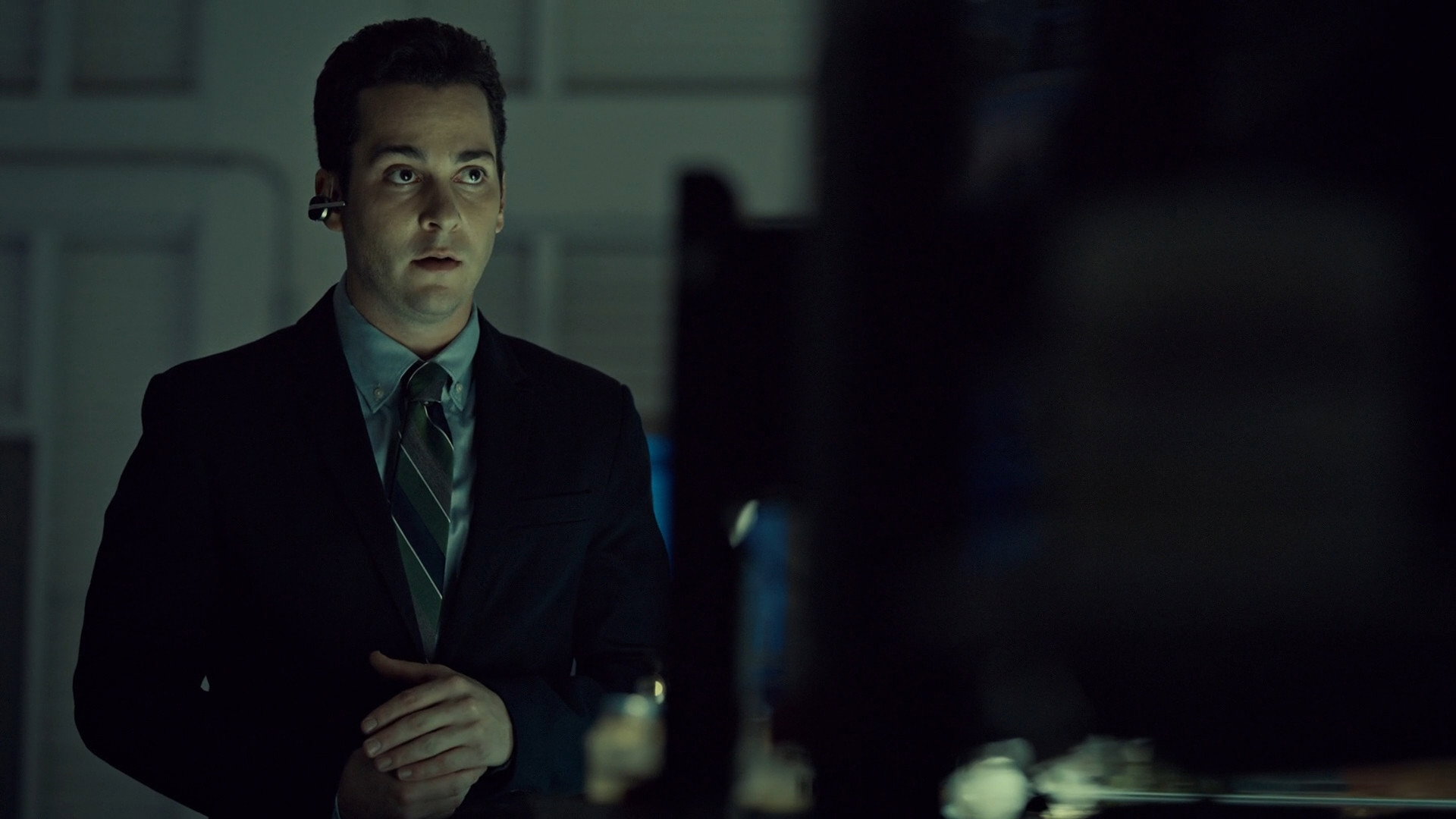 Hemlock Grove: Season 3 - A Place To Fall (2015) - (S3E1) - Backdrops ...