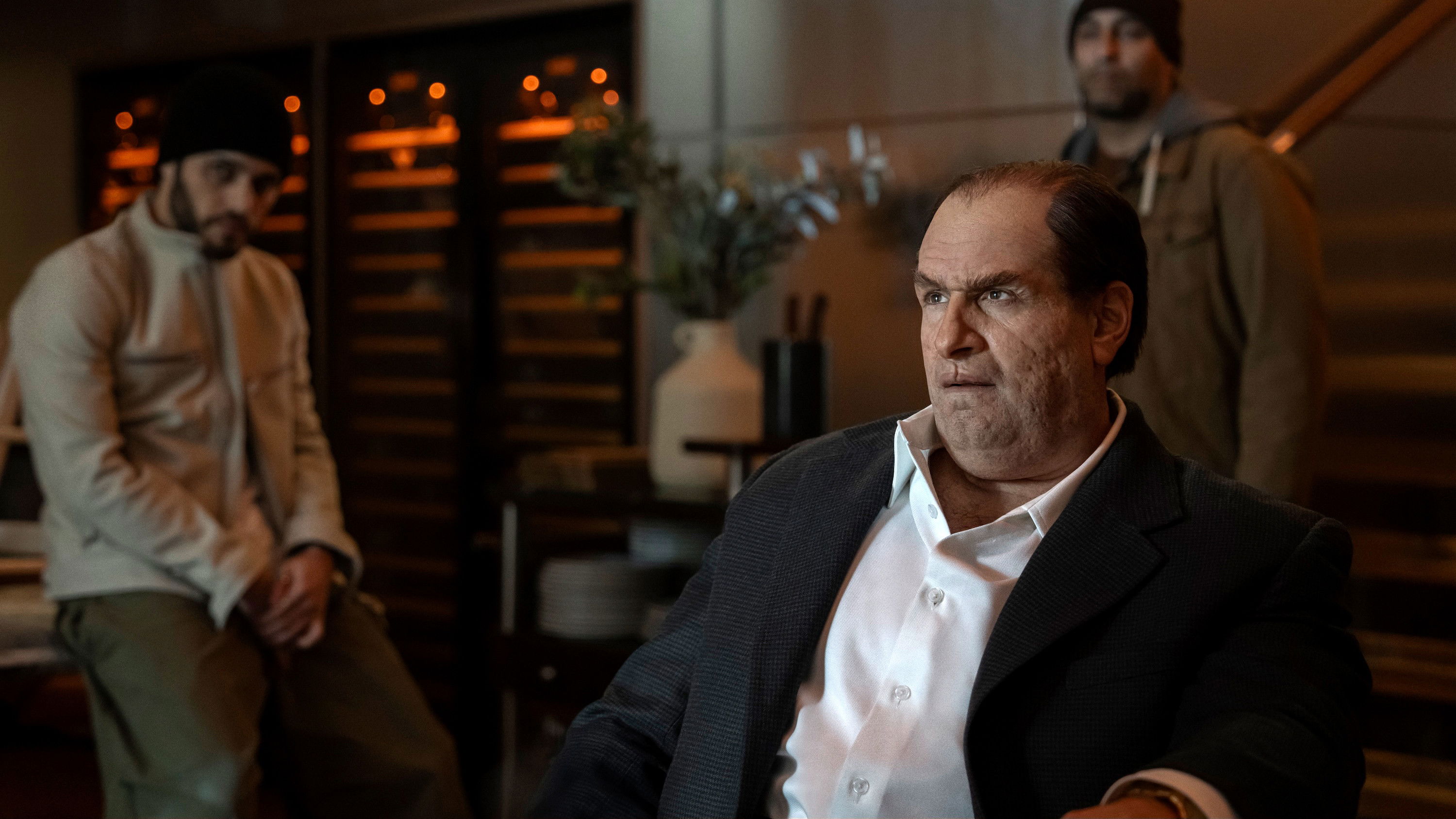 The Penguin: Miniseries - Inside Man (2024) - (S1E2) - Backdrops — The ...