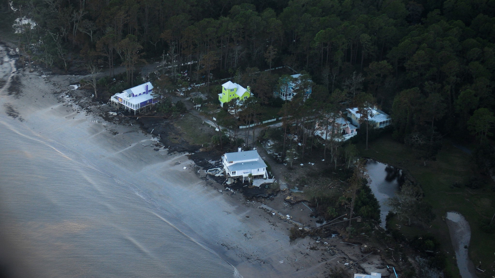 Rogue Earth: Season 1 - Hurricanes (2019) - (S1E4) - Backdrops — The ...
