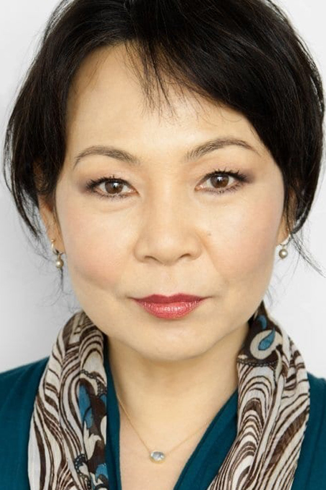 Cindera Che - Profile Images — The Movie Database (TMDB)