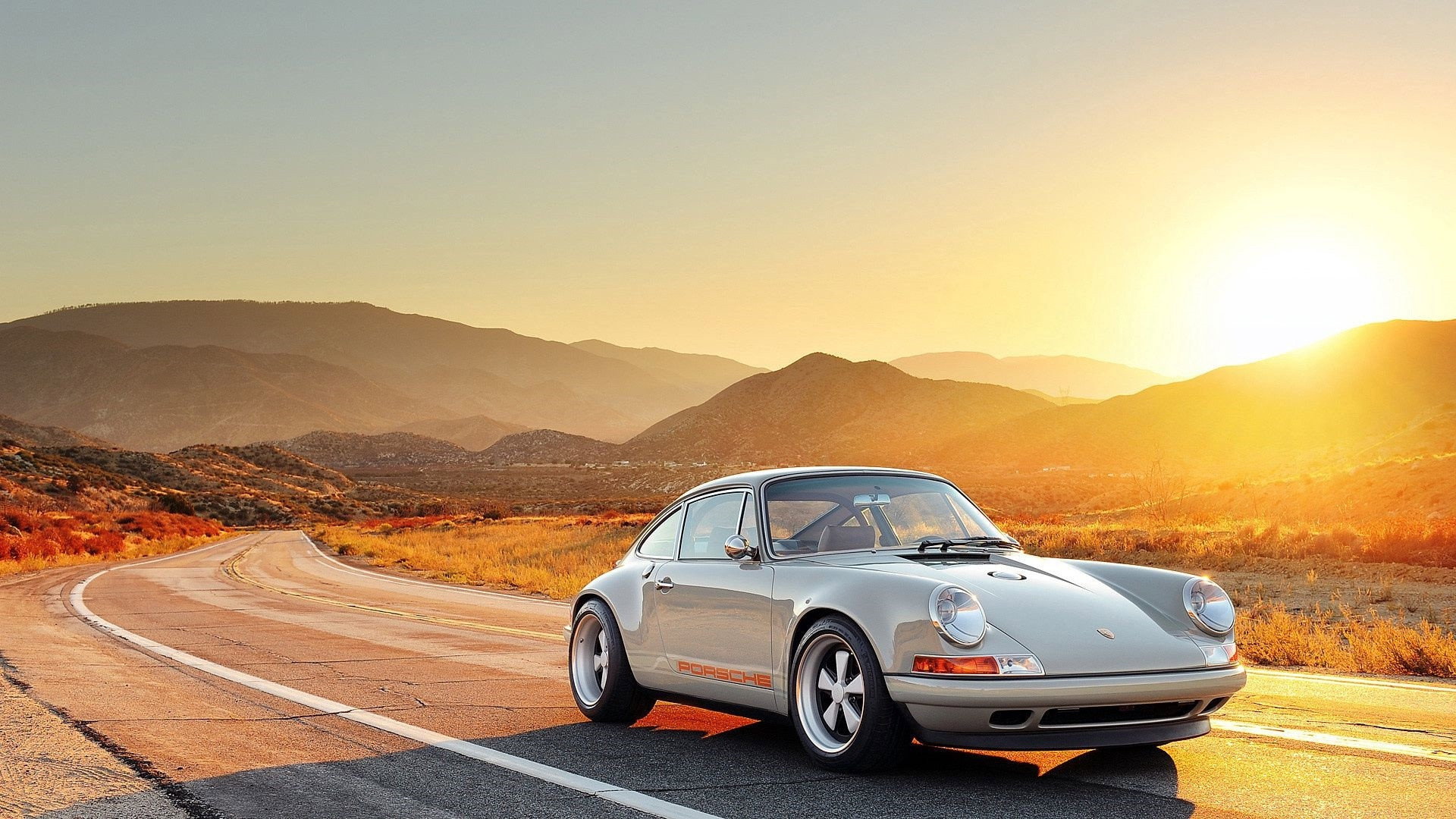 National Geographic Ultimate Factories: Porsche 911 (2011) - Plex
