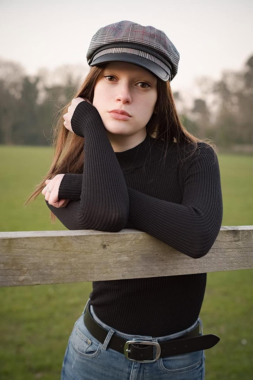Joelle - Profile Images — The Movie Database (TMDB)