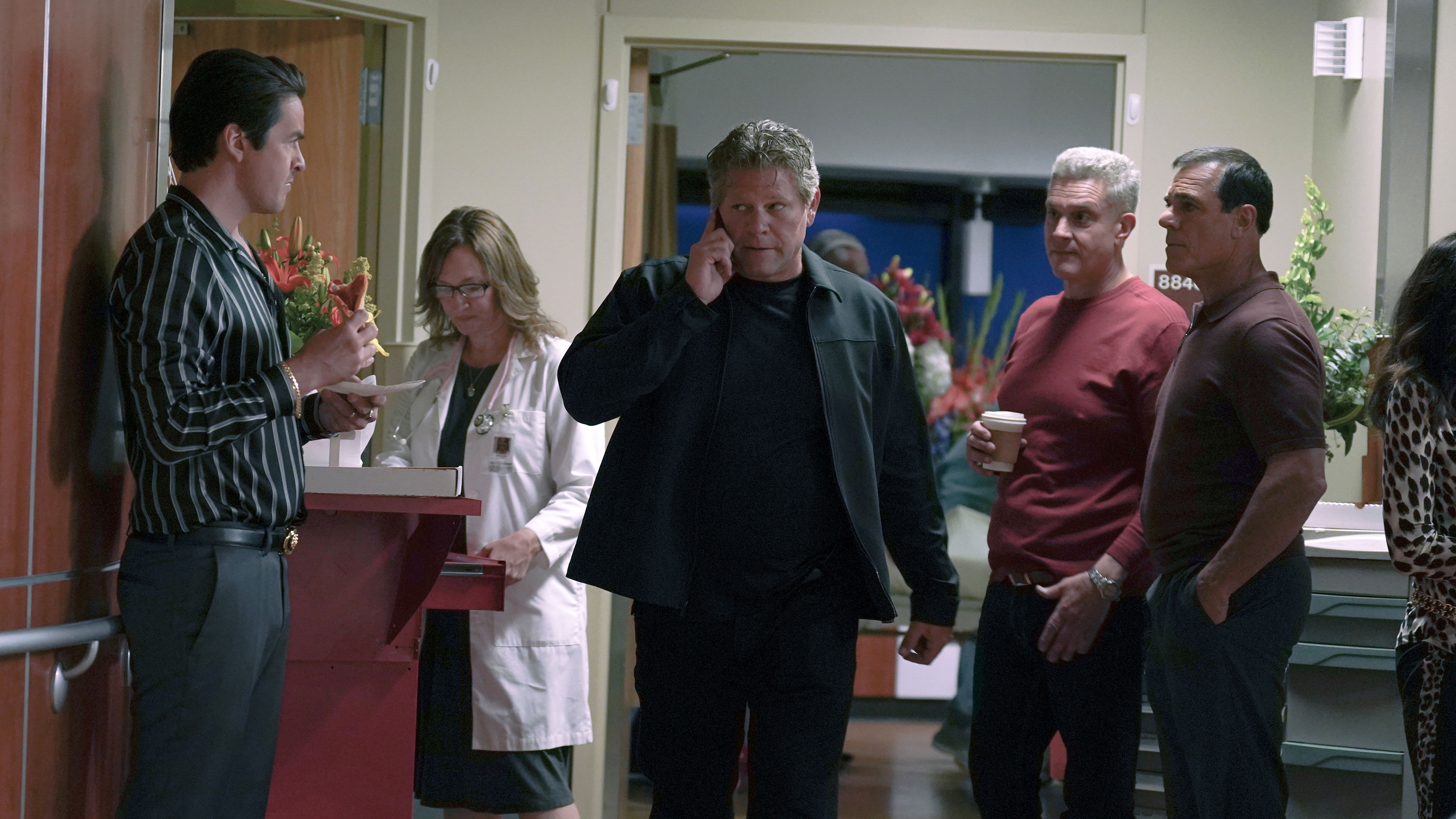 Tulsa King: Season 1 - Token Joe (2022) - (S1E5) - Backdrops — The ...