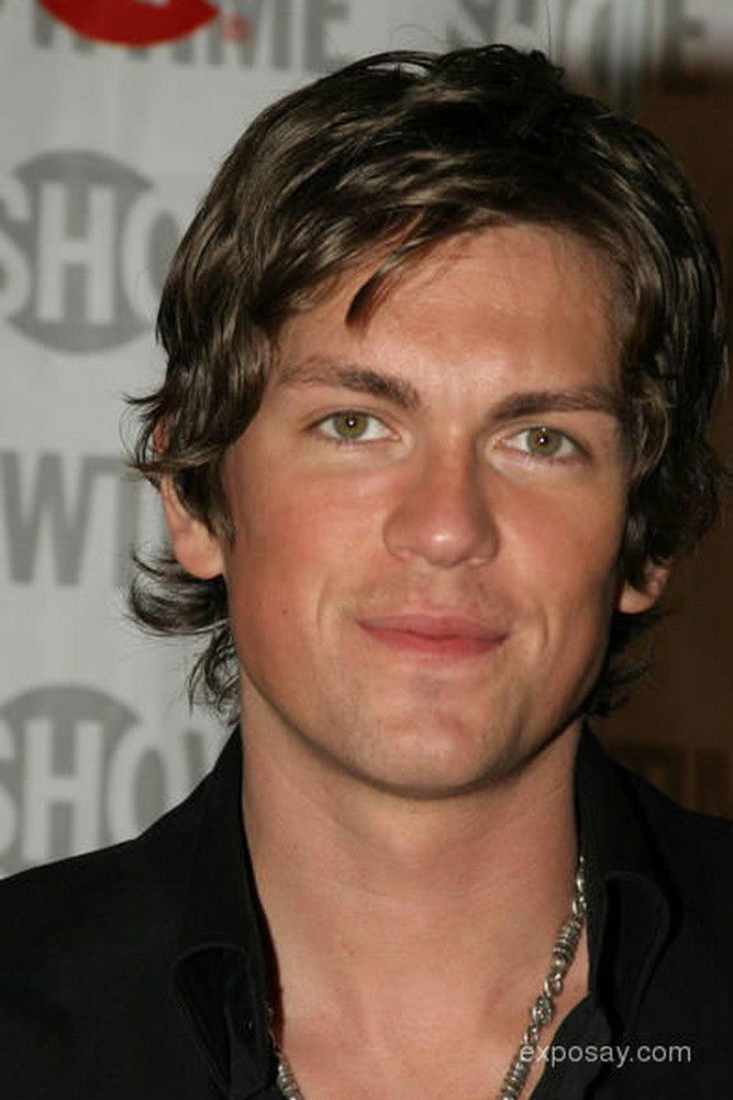 Steve Howey – People – Filmanic