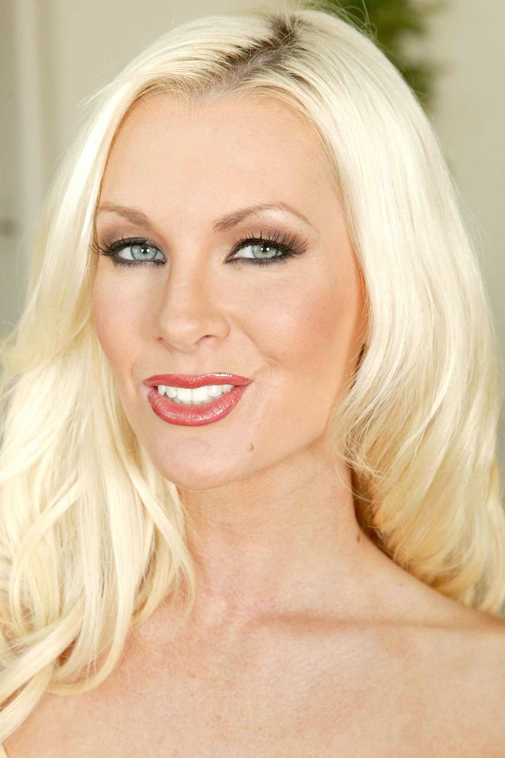 Brandi Edwards Profile Images — The Movie Database Tmdb