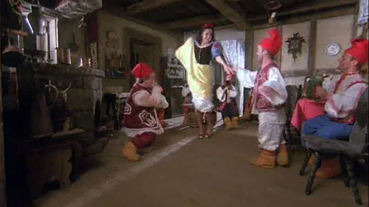 Snow White and 7 Dwarfs (1995) - Backdrops — The Movie Database (TMDb)