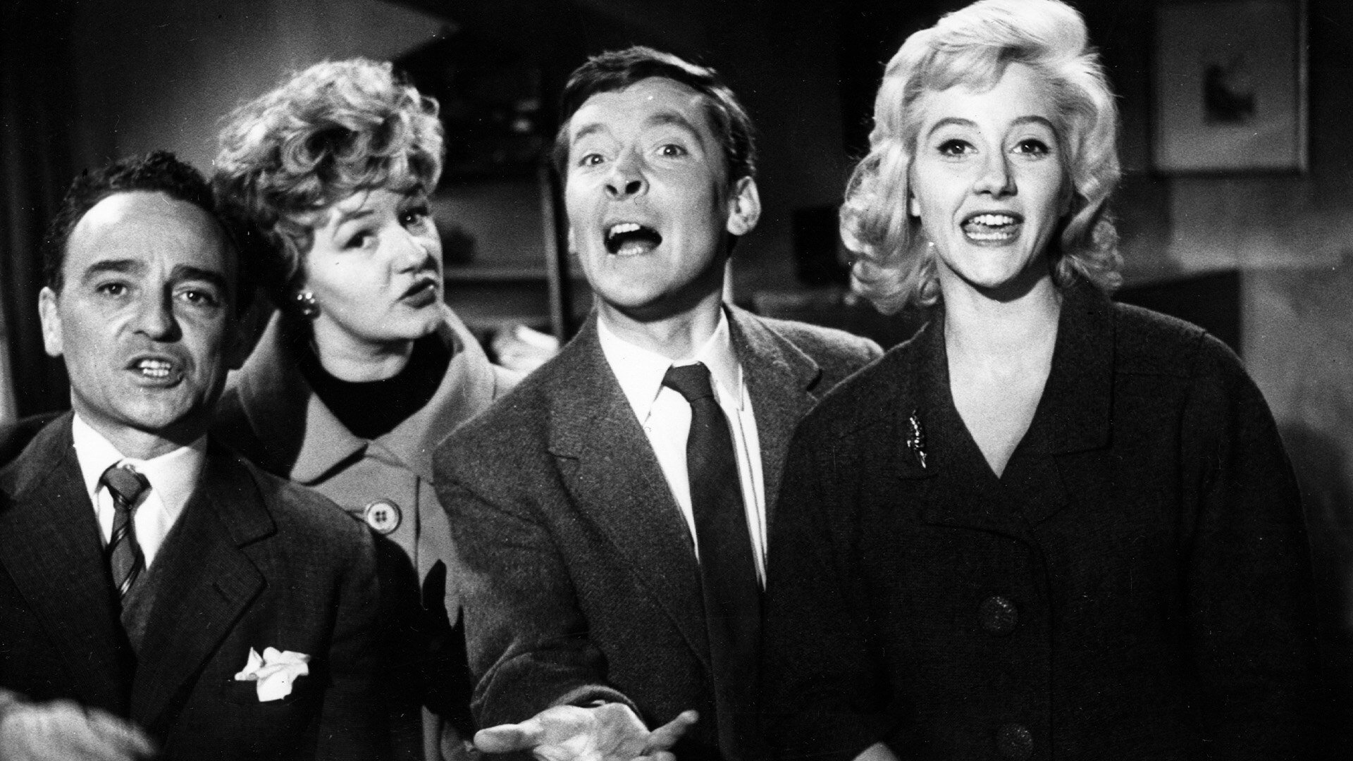 Cast Of Carry On Regardless 2024 Schrikkeljaar - Bertie Ellette Cast Of Carry On Regardless 2024 Schrikkeljaar - Bertie Ellette
