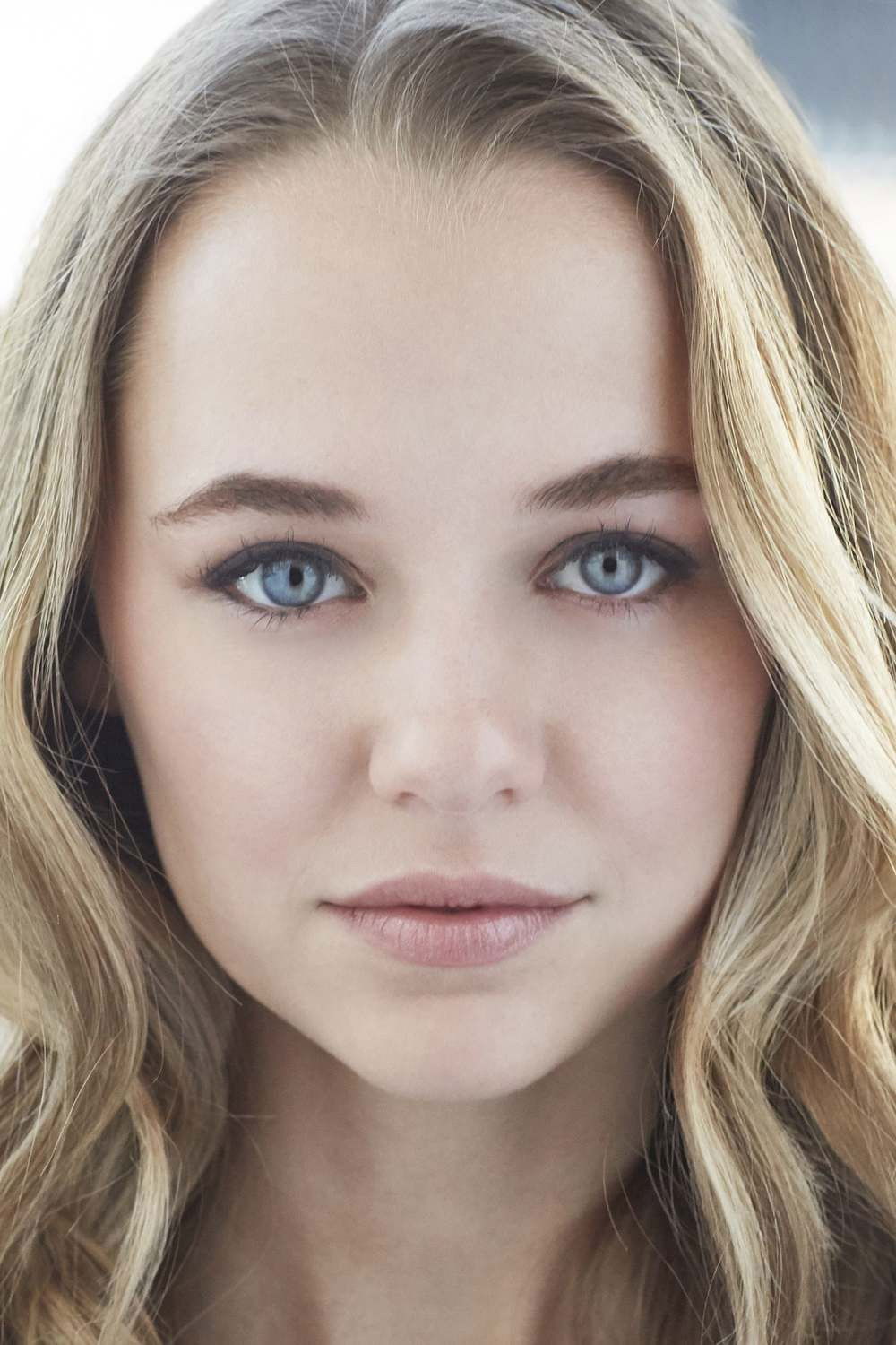 Madison Iseman - Profile Images — The Movie Database (TMDb)