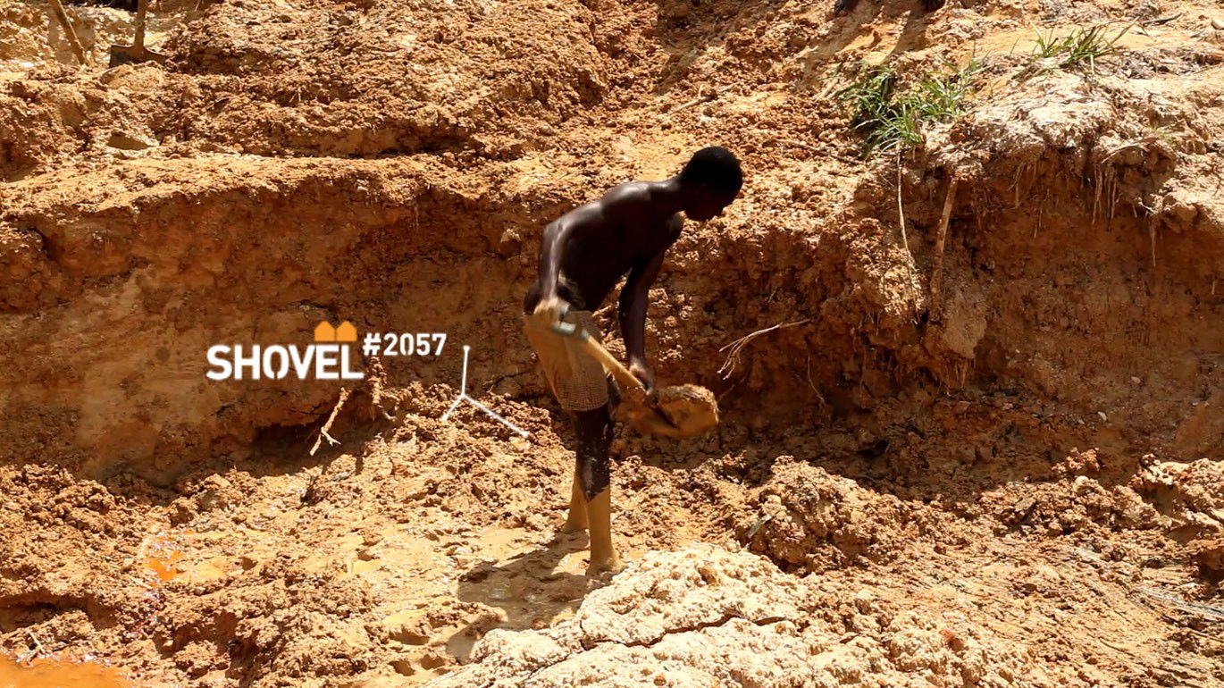 Behind the Screen (2011) - Backdrops — The Movie Database (TMDB)