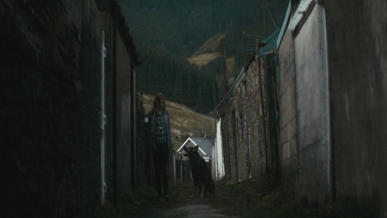 Dorf der verlorenen Jugend | Film | Moviebreak.de Dorf der verlorenen Jugend | Film | Moviebreak.de