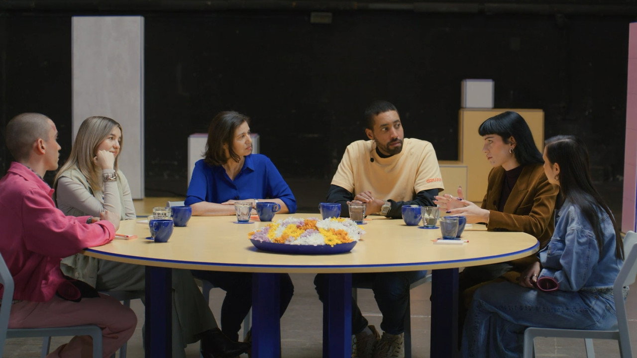 Intersection - Alles ist politisch - Kritik | Film 2025 | Moviebreak.de