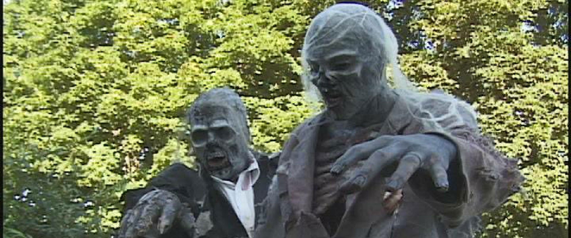 Bone Sickness (Film, 2004) - MovieMeter.nl