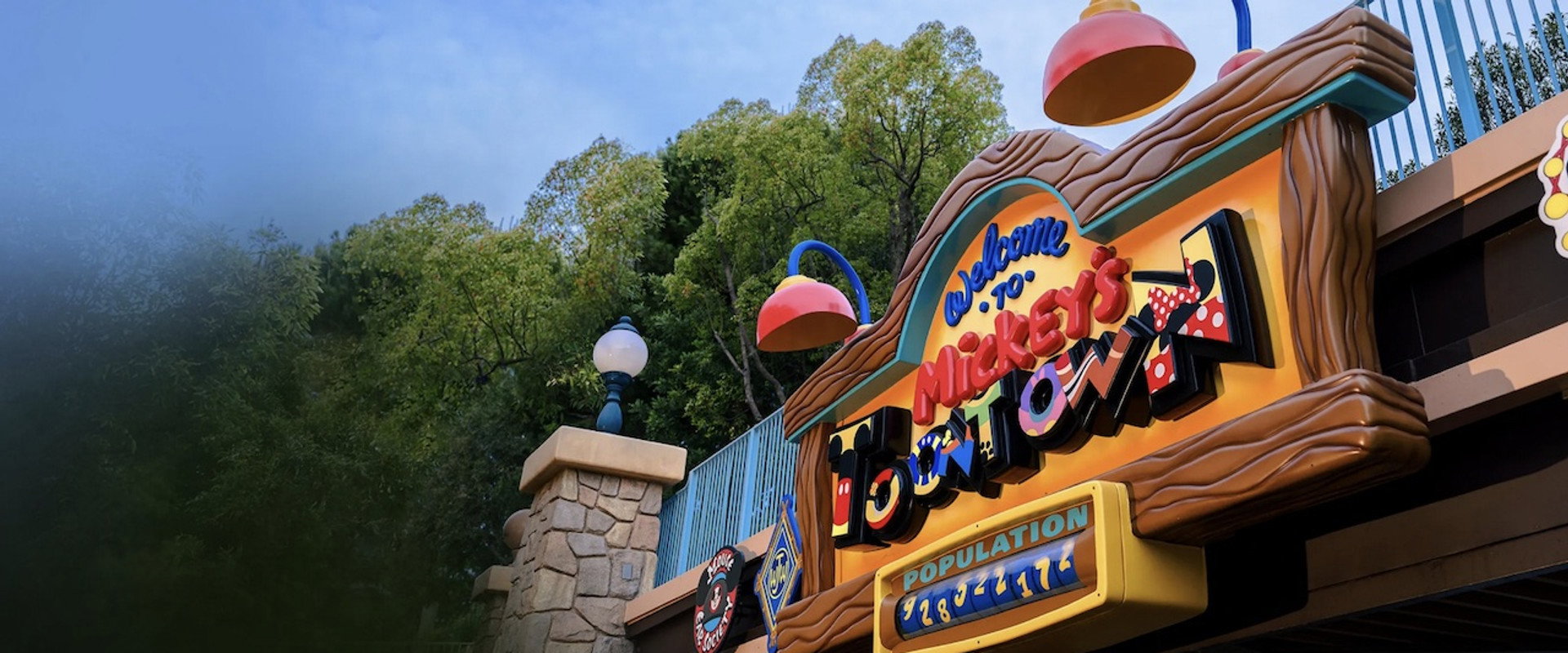 Mickey's ToonTown | Disneyland Resort Watch Party | Teleparty