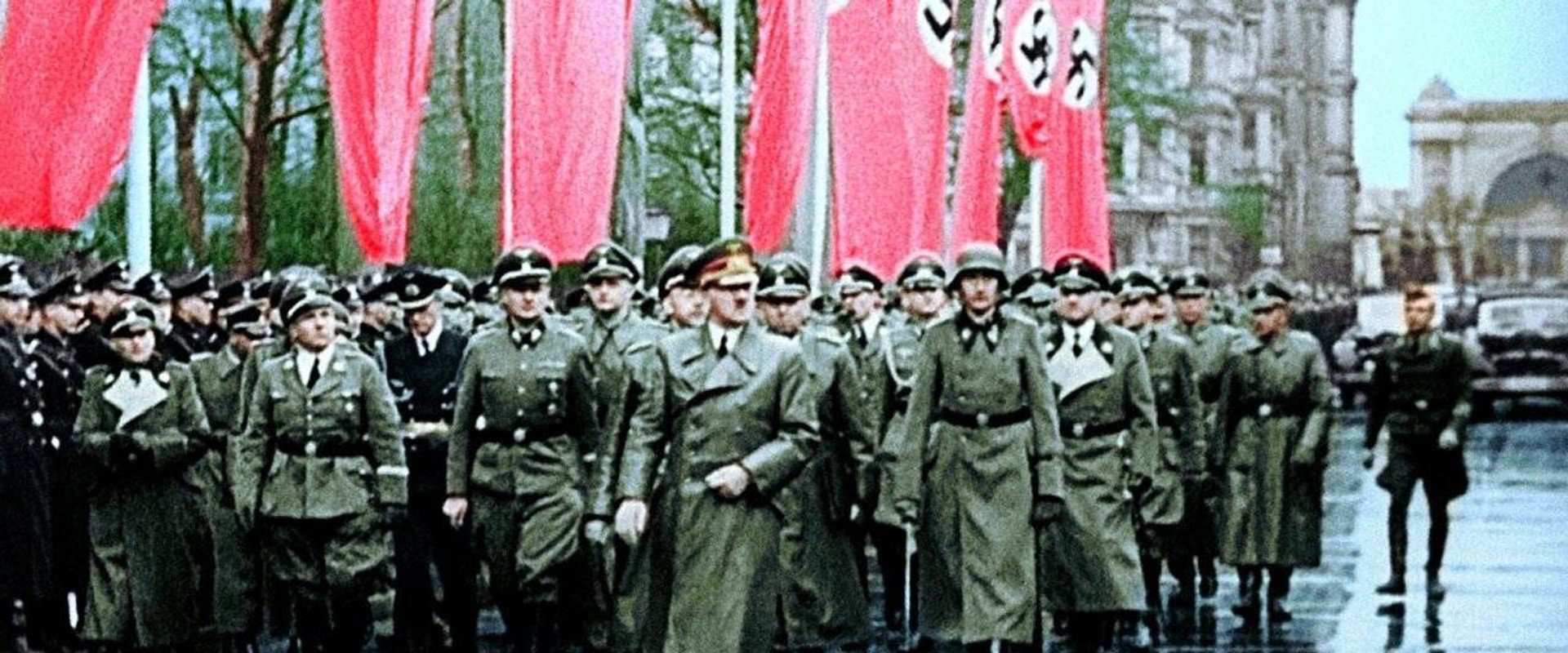 Komt er een nieuw seizoen beschikbaar voor Apocalypse: Hitler Attaque à ...