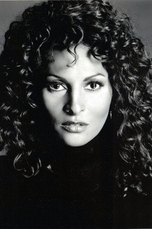 Pam Grier — The Movie Database (TMDb)