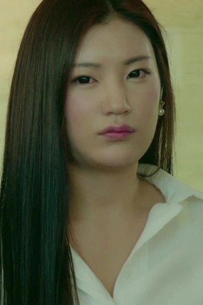 Lee Soo | Criticless