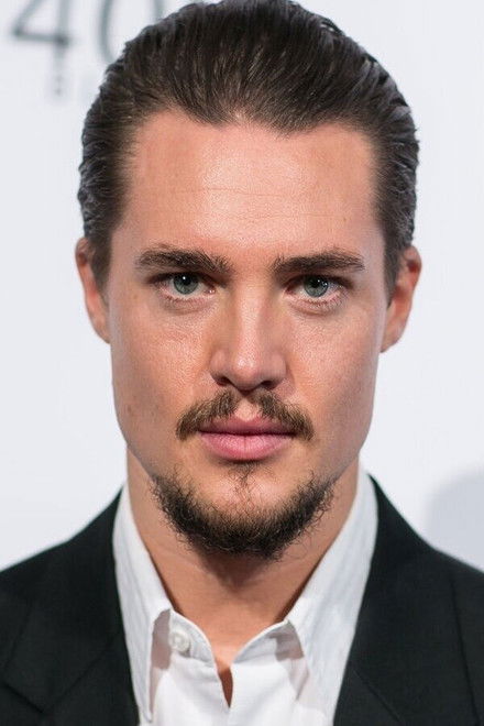 Alexander Dreymon - Profile Images — The Movie Database (TMDb)