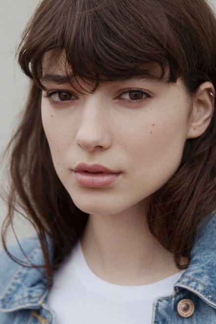 Andrea Tivadar - Profile Images — The Movie Database (TMDb)