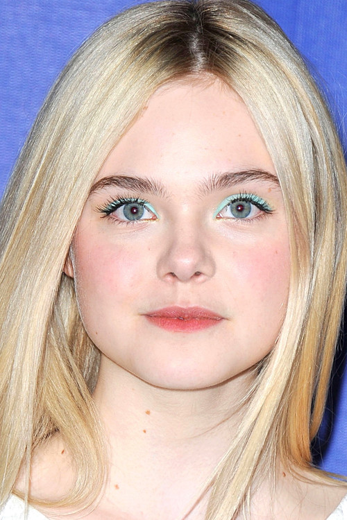 Elle Fanning — The Movie Database (TMDb)