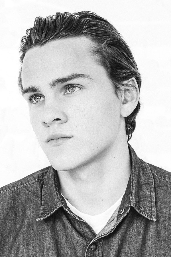 Alex Neustaedter — The Movie Database Tmdb