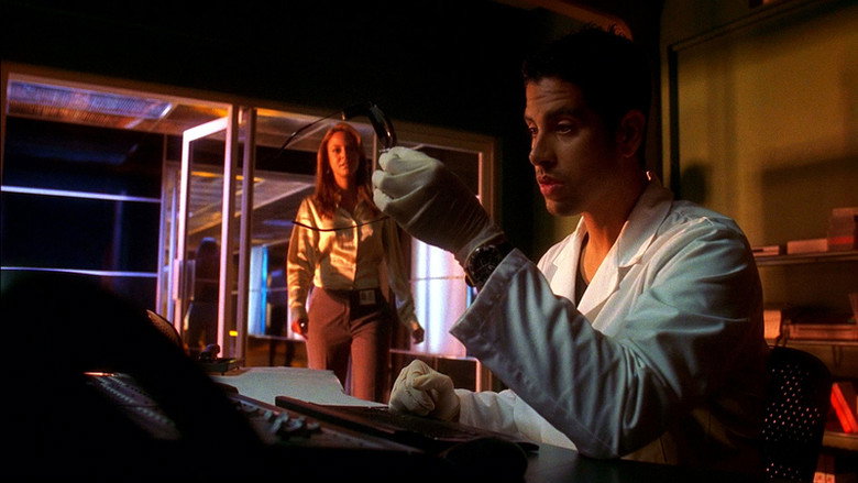 CSI Miami Season 4 หน่วยเฉพาะกิจสืบศพระห่ำไมอามี่ ปี 4 ตอนที่ 9 - โอ ...