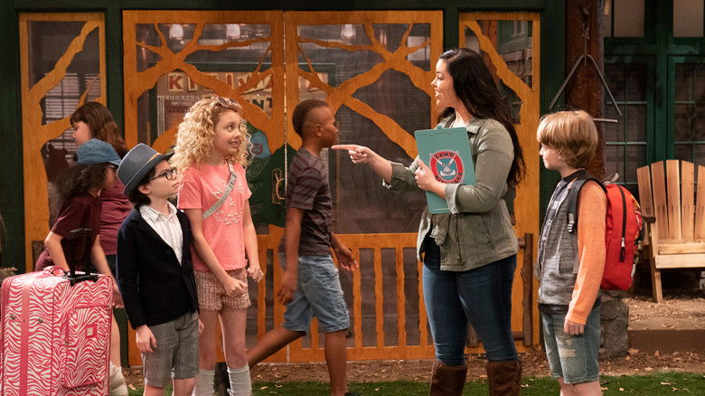 BUNK'D: Learning the Ropes Season 4 Episode 1 | Who da Boss? Lou da ...