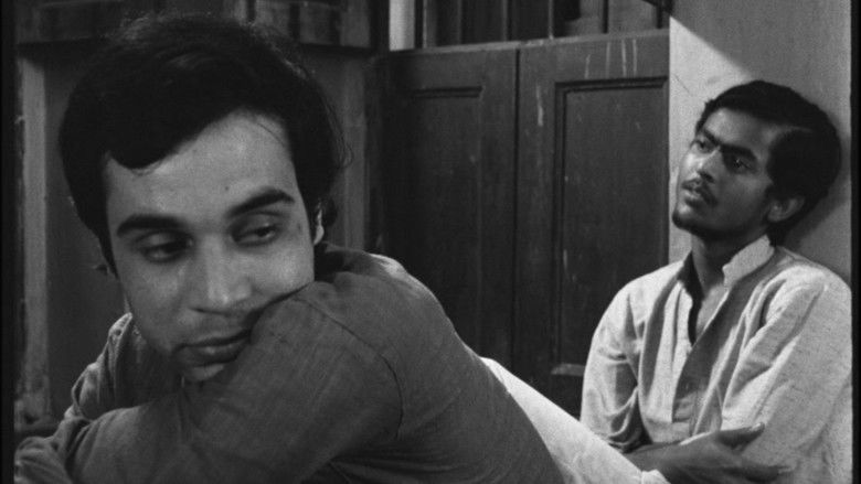 Padatik (Film, 1973) - MovieMeter.nl